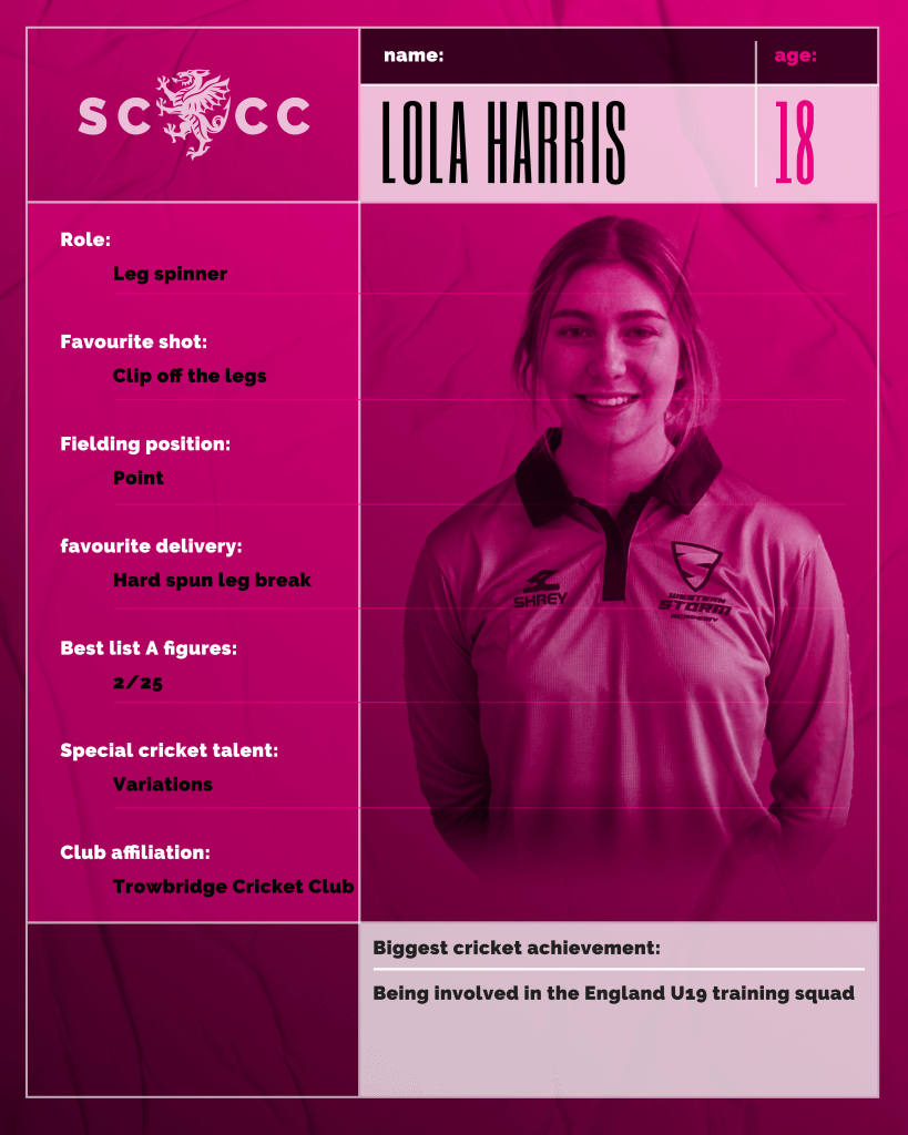 Lola Harris signs her first professional contract - Somerset