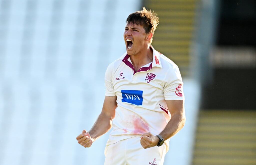 Migael Pretorius Returns! - Somerset